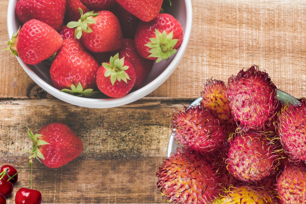 10 Delicious Red Fruits to Grow in Your Garden - Gardeners' Magazine